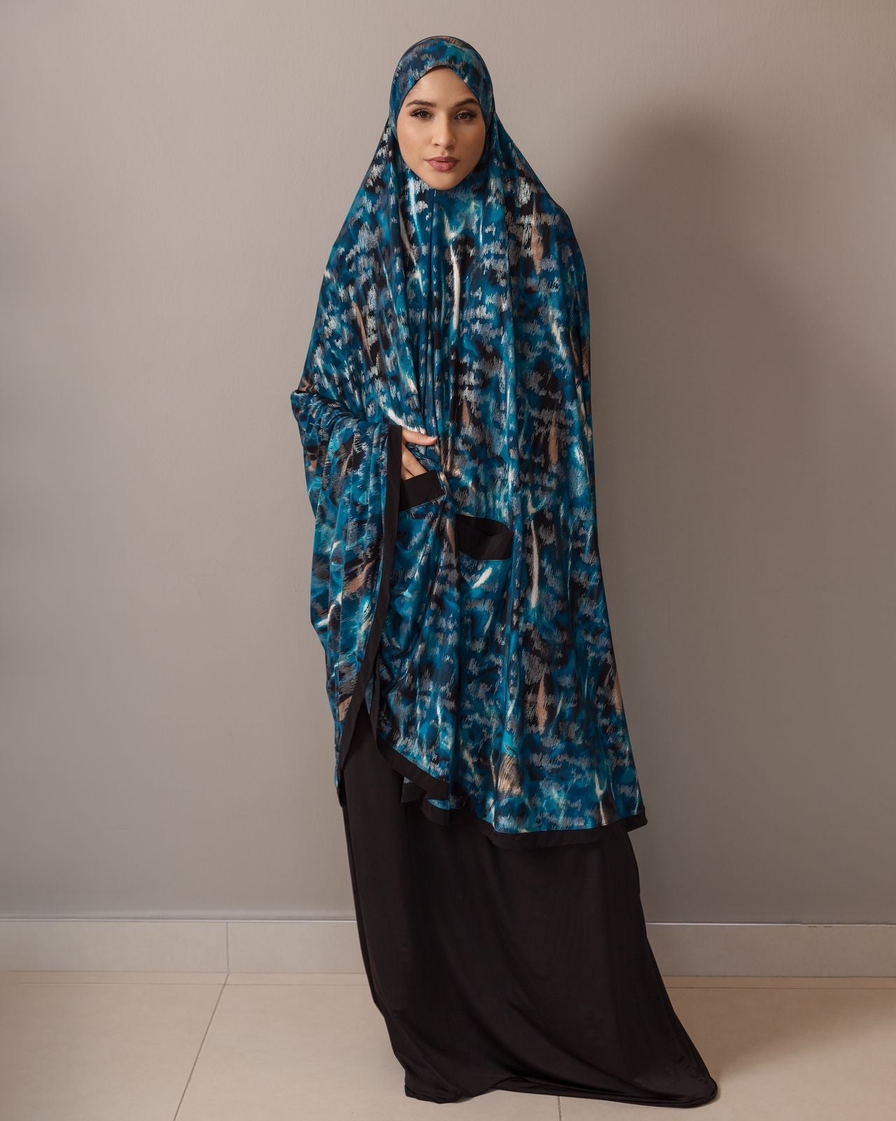 Knee Length Burka Blue Abstract – Enrobe Collection